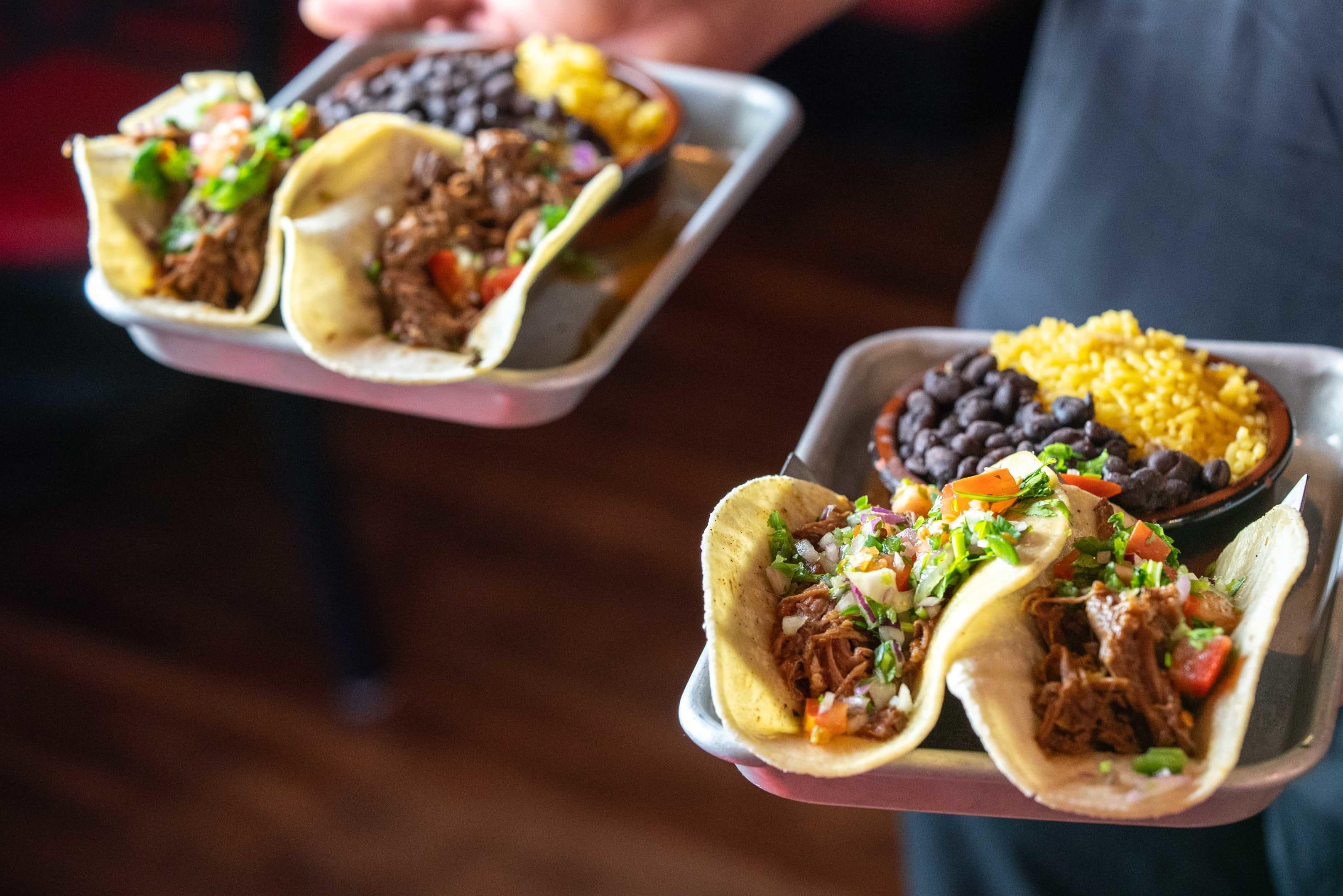 Menus: Tapas, Seafood, Cocktails & Wine | Solun Tapas